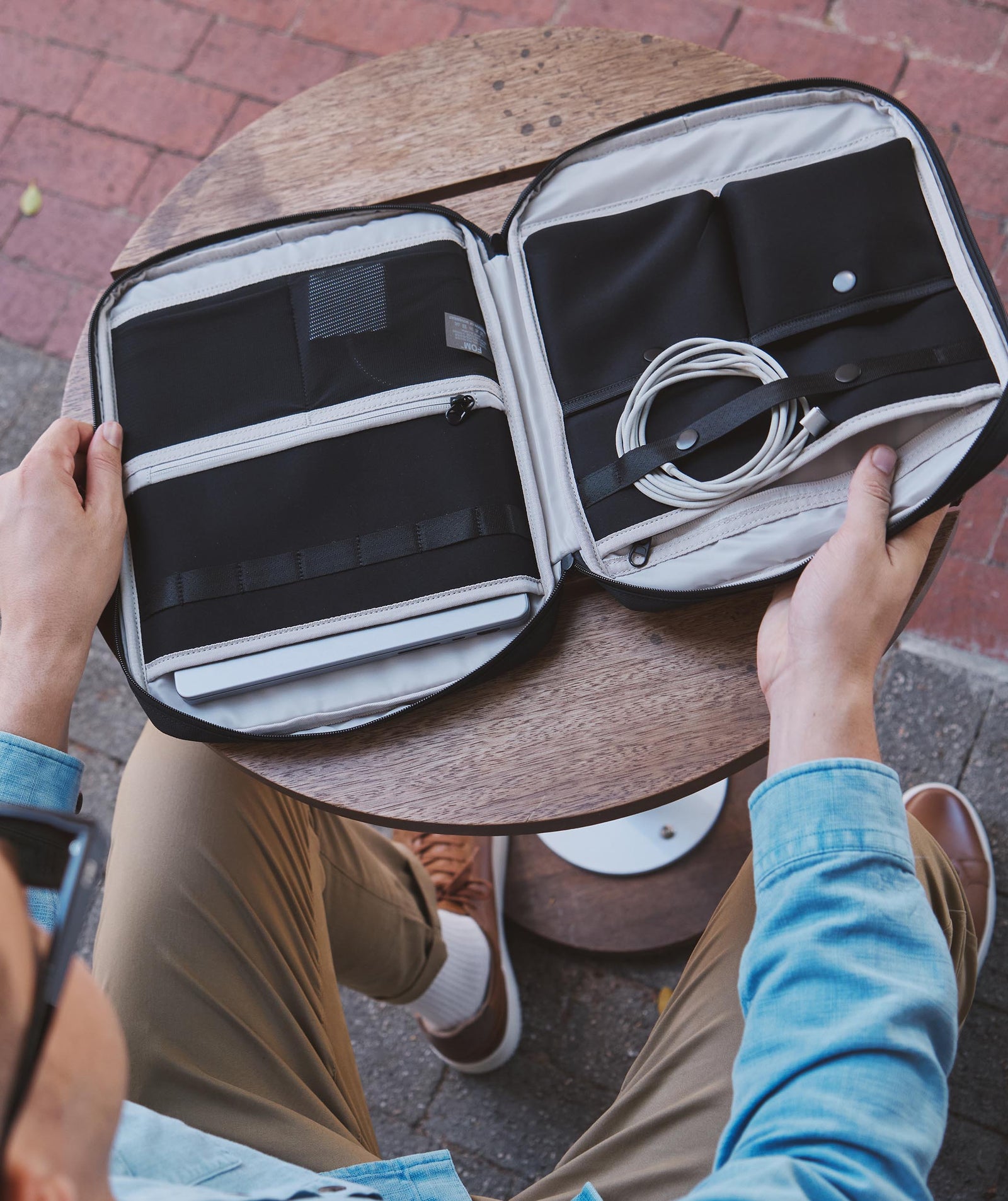 Laptop Organiser - Black | Women | FOM SA