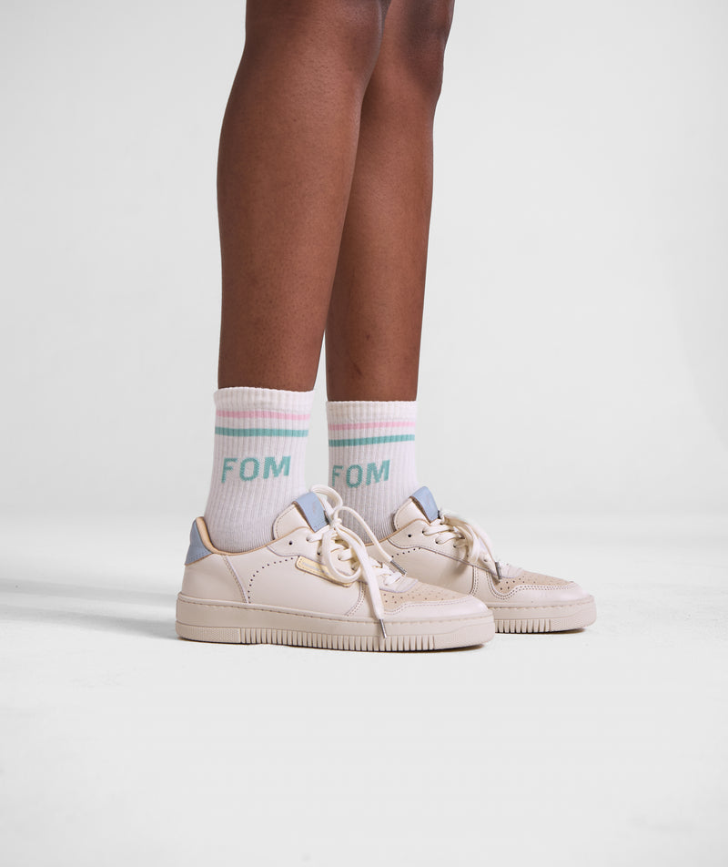Ladies Tekkies